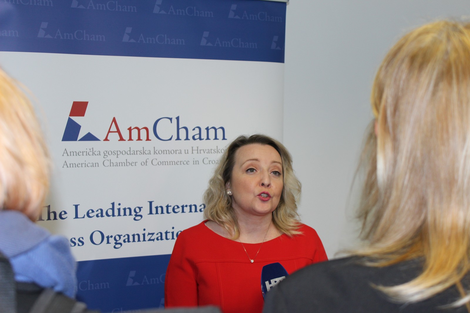AmCham predstavio rezultate godišnjeg Istraživanja poslovnog okruženja ... AmCham predstavio rezultate godišnjeg Istraživanja poslovnog okruženja ...